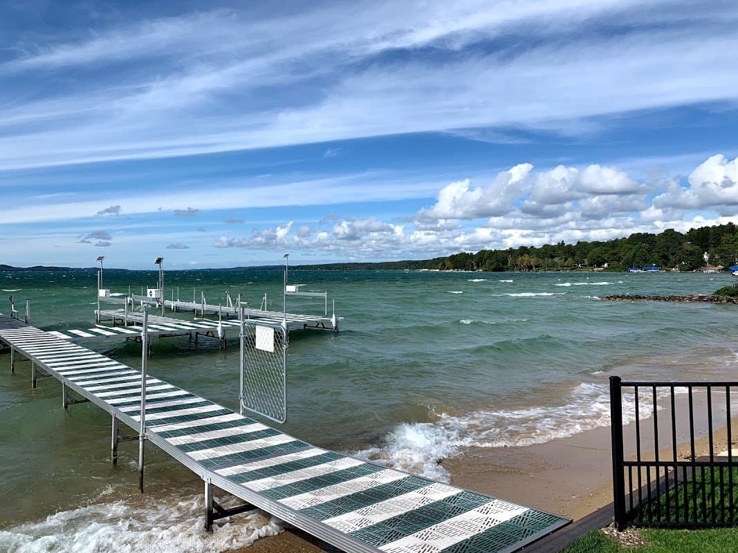 Visit Charlevoix Page
