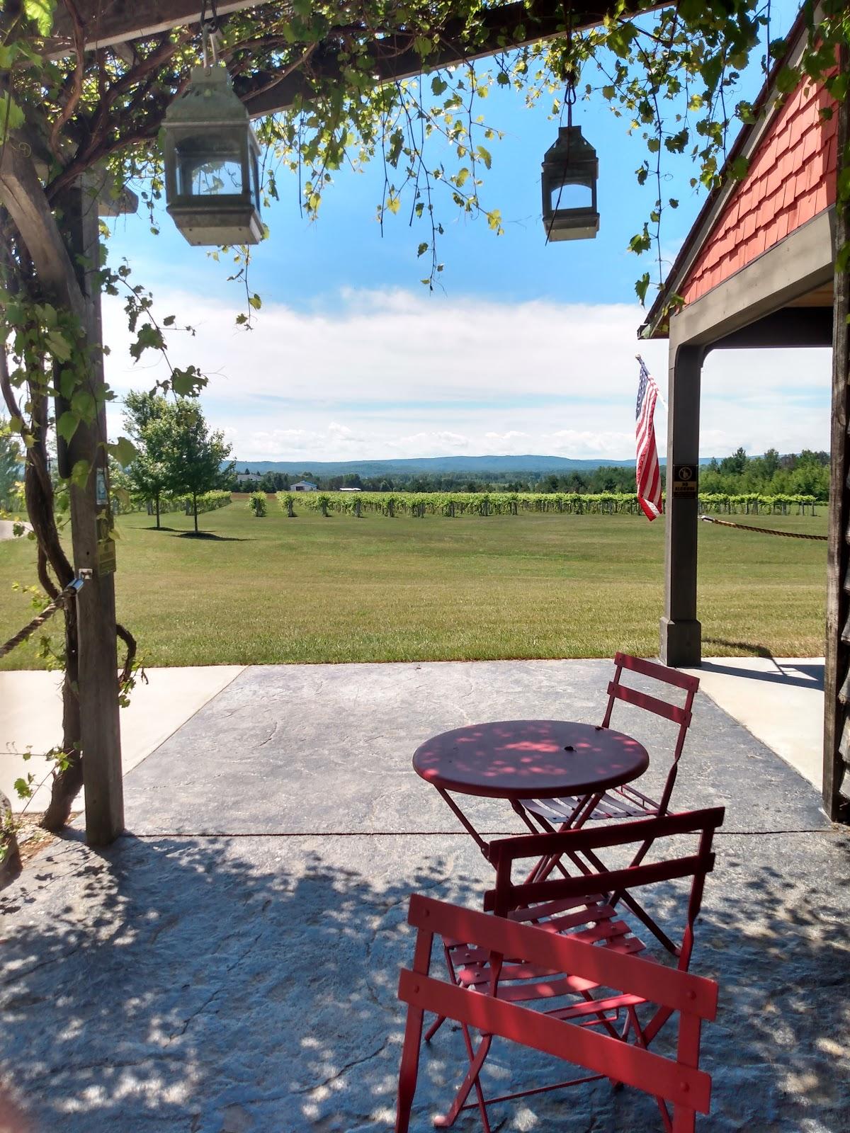 Crooked Vine Vineyard and Winery