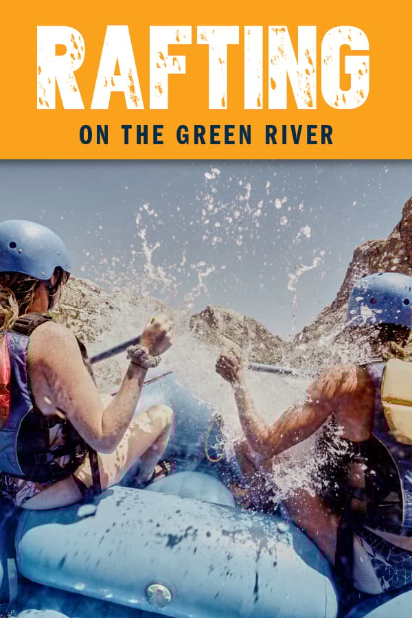 Rafting on the Green River - Dinoland