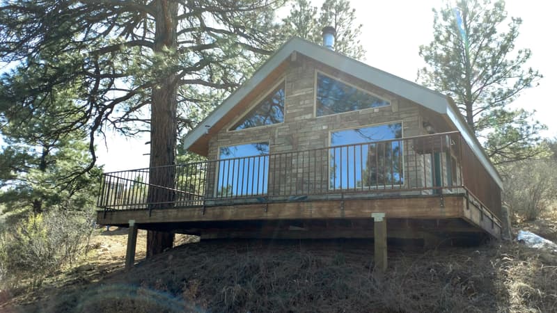 Wolf Springs Ranch, Cabins & Retreat